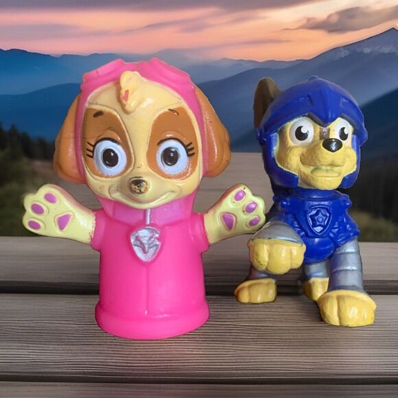 Spin Master | Toys | Paw Patrol Rescue Knights Chase Mini Figure 75 ...